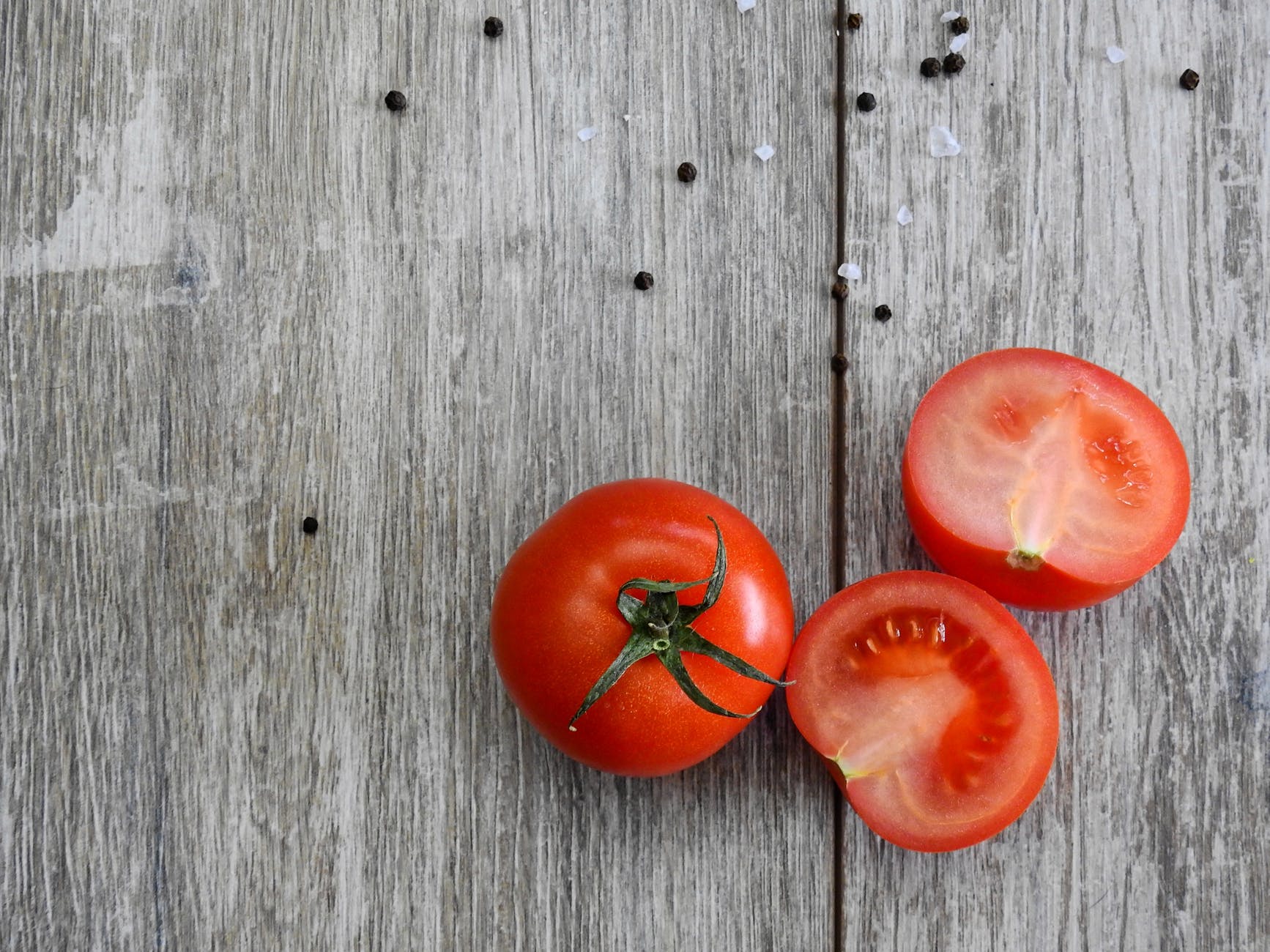 [Easy English Blog] Tomatoes | I Talk You Talk Press EXTRA